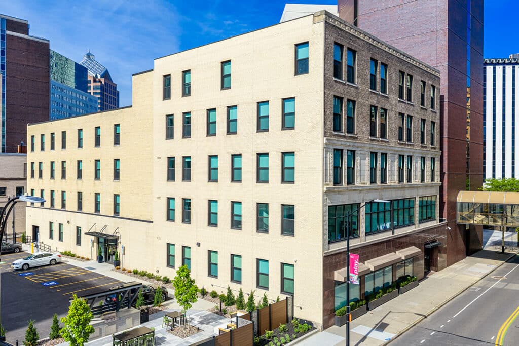 Downtown Rochester Apartments | The Neisner at East End (East End District)